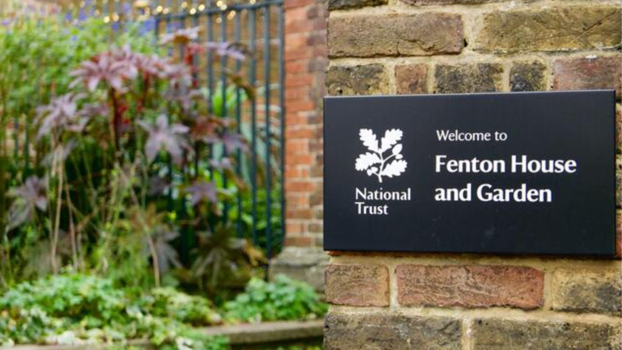14 Most Famous London Stately Homes To Visit - London Kensington Guide