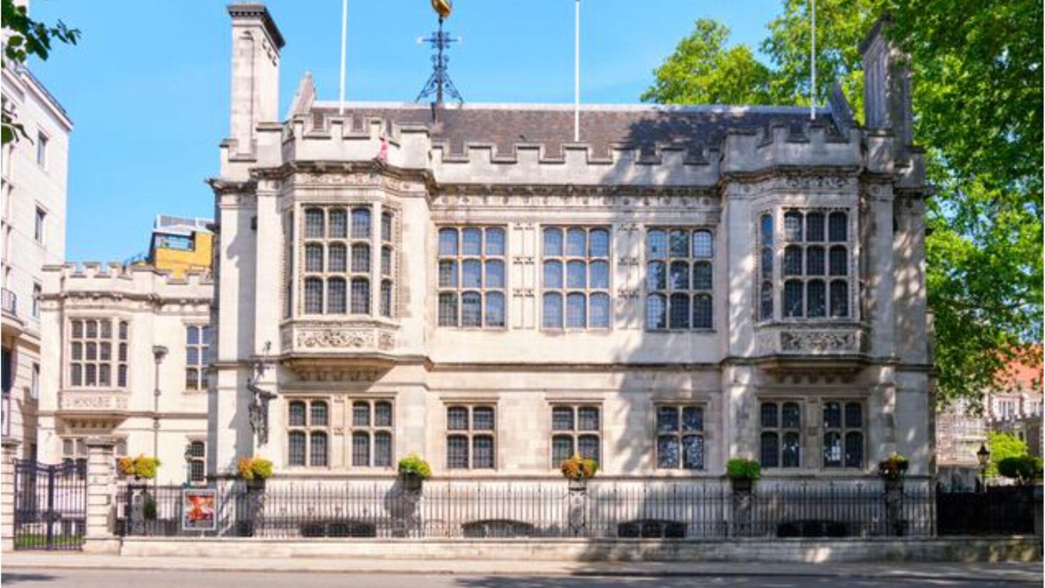 14 Most Famous London Stately Homes To Visit - London Kensington Guide