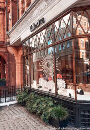 Mount Street - Where Mayfair's Designer Boutiques Litter The Street ...