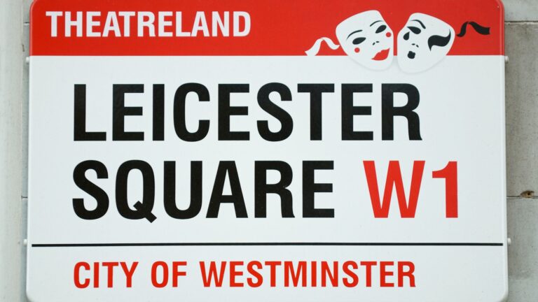 11 Famous Squares In London You Need To Visit - Unmissable Historic ...