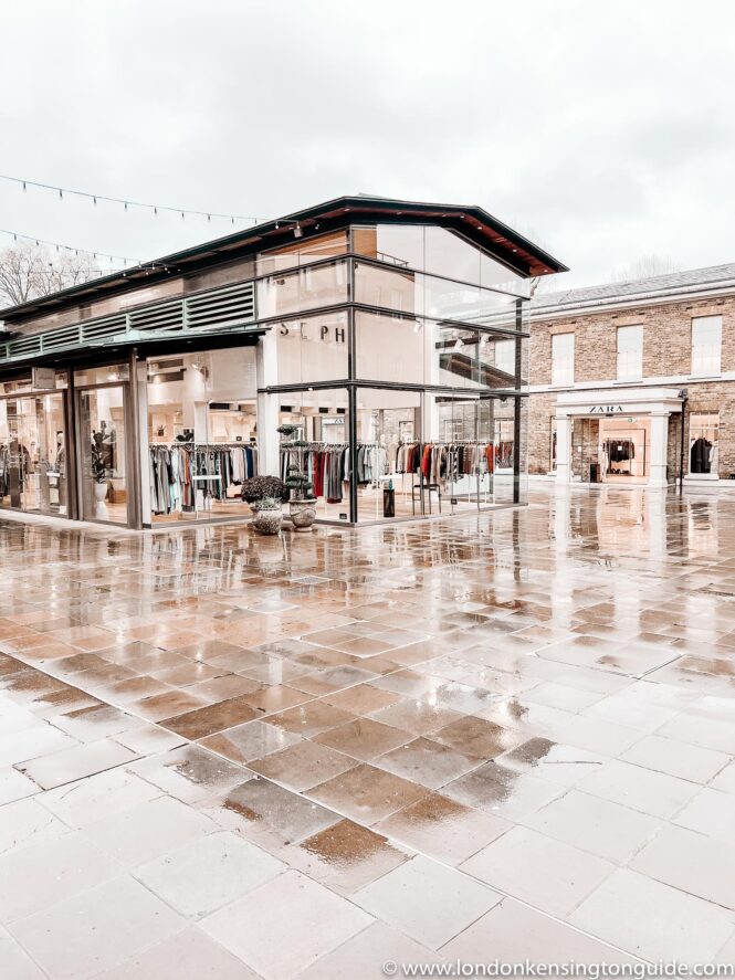 Clothes Shops On Kings Road And Duke Of York Square - London Kensington ...