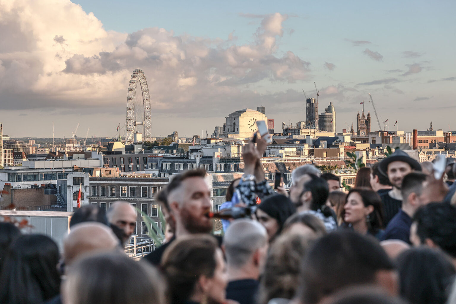 56 Stunning London Bars With A View - London Kensington Guide