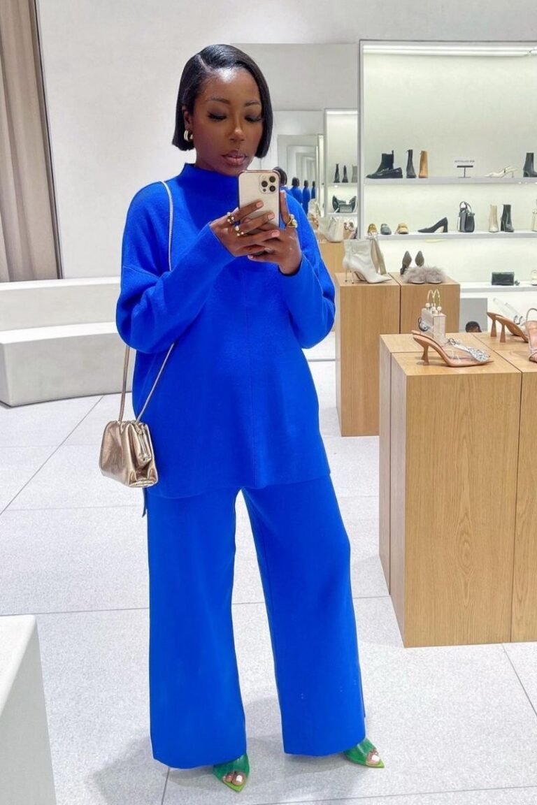 21 Stylish Blue Pants Outfit Ideas For Every Occasion: From Brunch To ...