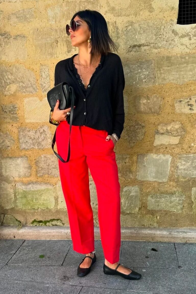 27 Chic Outfit Ideas For Red Pants - Style Your Red Trousers With ...