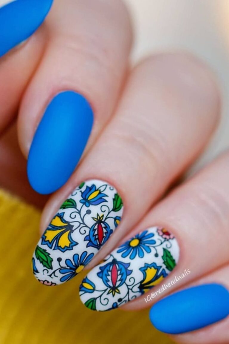 25 Brilliant Blue Nail Designs to Inspire Your Next Manicure - London ...