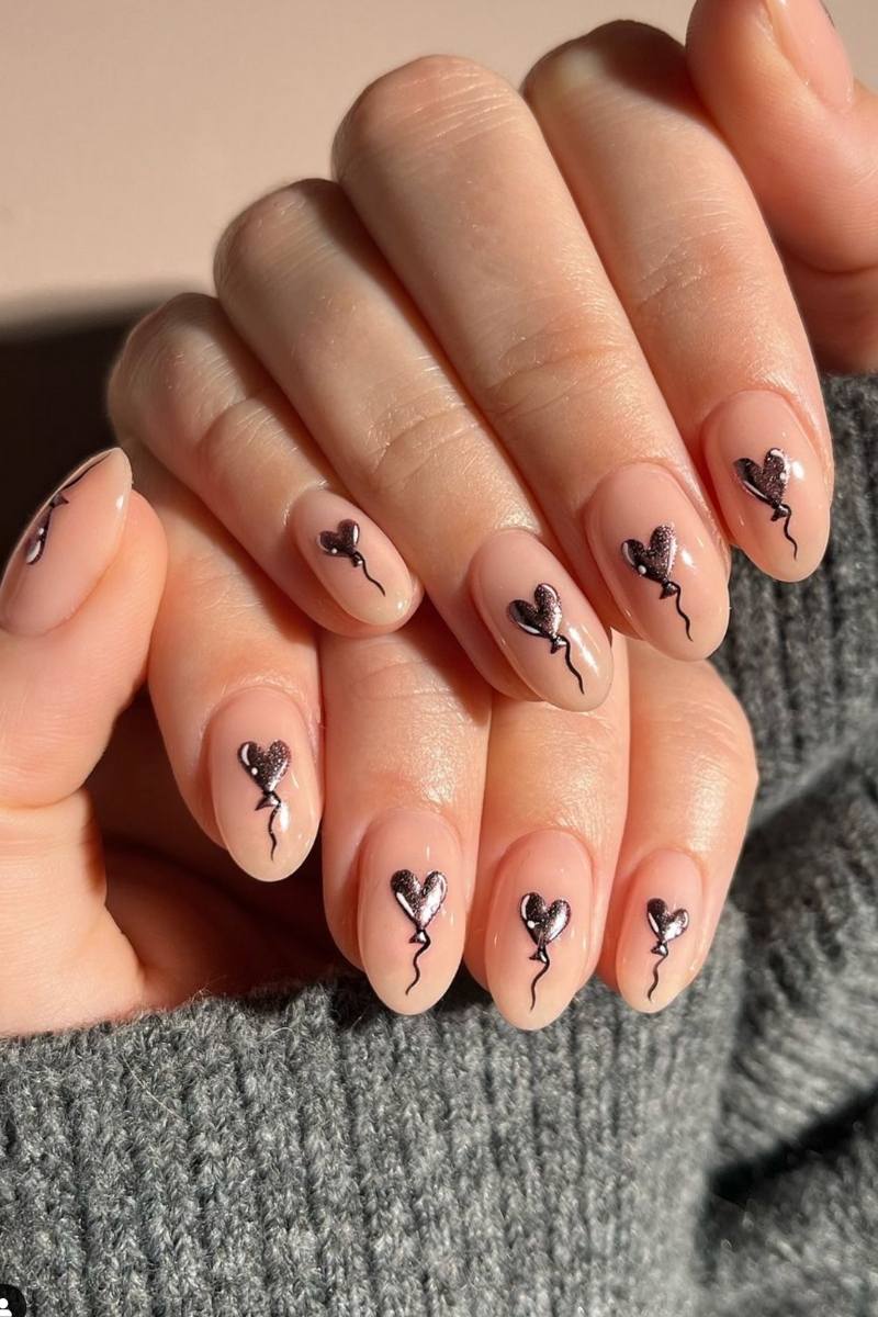44 Irresistible Heart Nail Designs To Inspire Your Next Manicure ...