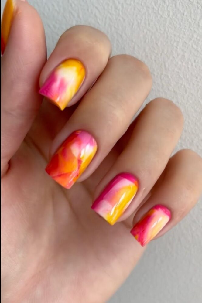 24 Mesmerizing Marble Nail Designs to Inspire Your Next Manicure ...