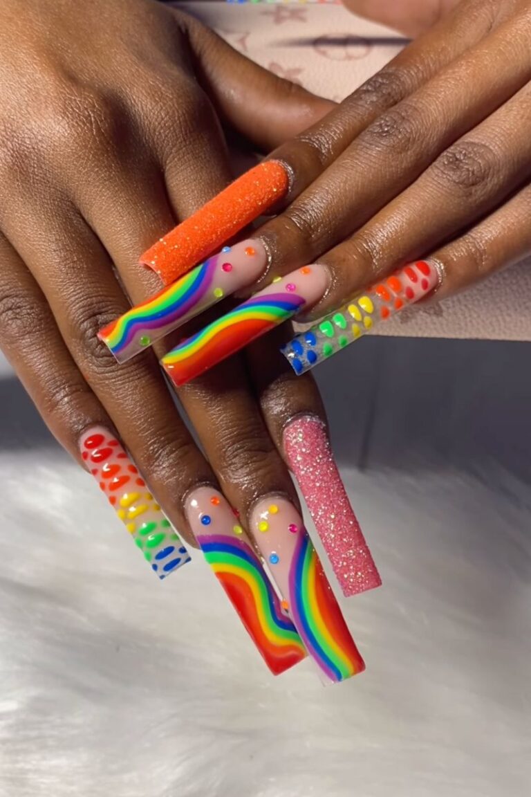 25 Cute Rainbow Nail Ideas: A Splash of Color for Your Next Manicure ...