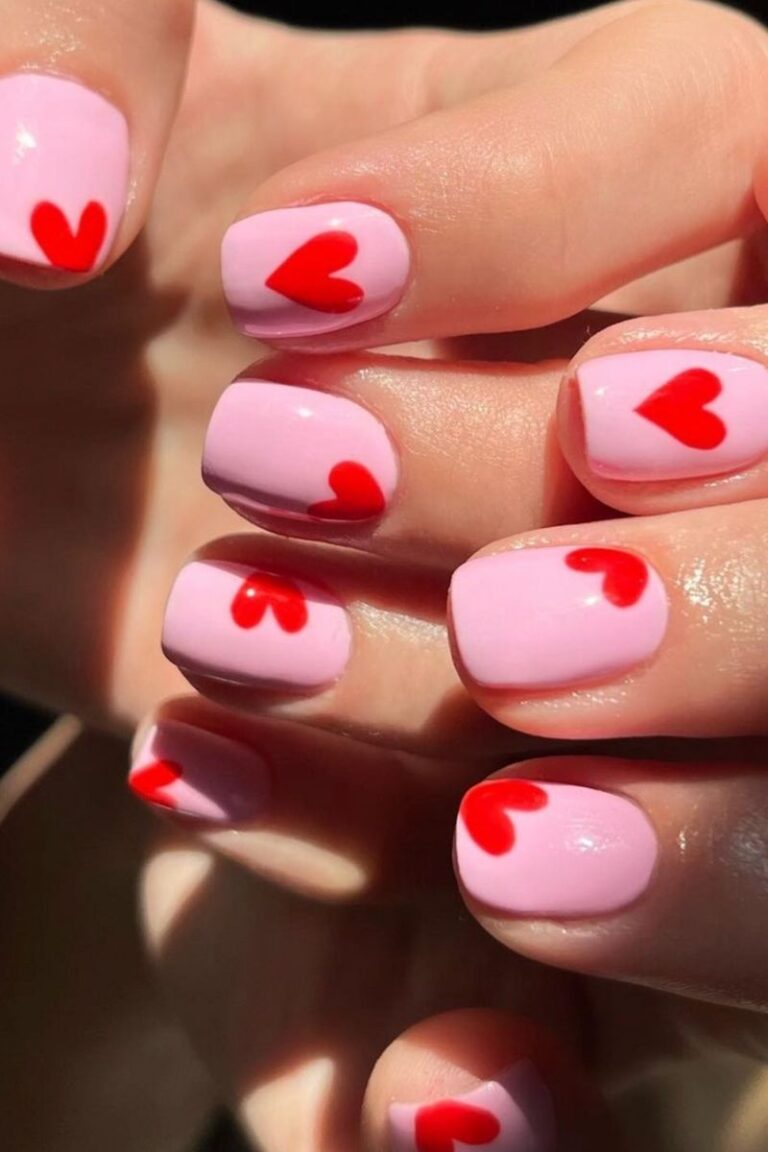28 Chic And Playful Red and Pink Nail Design Inspiration - London ...