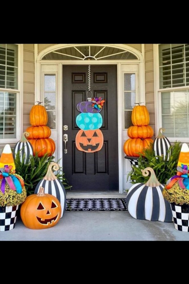 21 Bewitching Halloween Door Decoration Ideas To Haunt Your ...