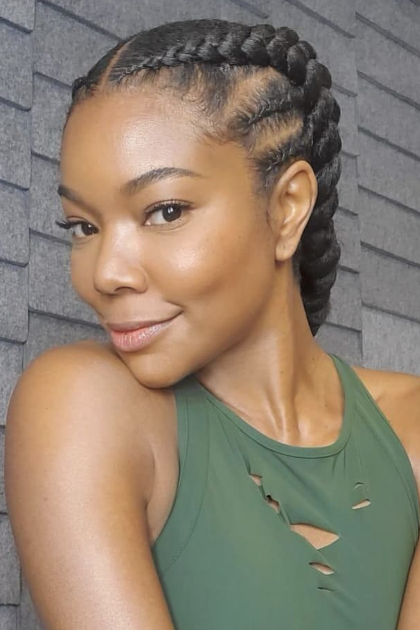 26 Glamorous Thanksgiving Hairstyles Perfect For Brunch Or Dinner With ...