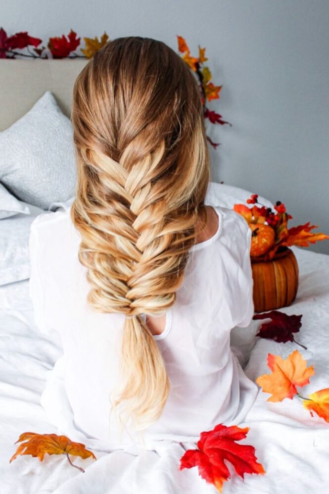 26 Glamorous Thanksgiving Hairstyles Perfect For Brunch Or Dinner With ...