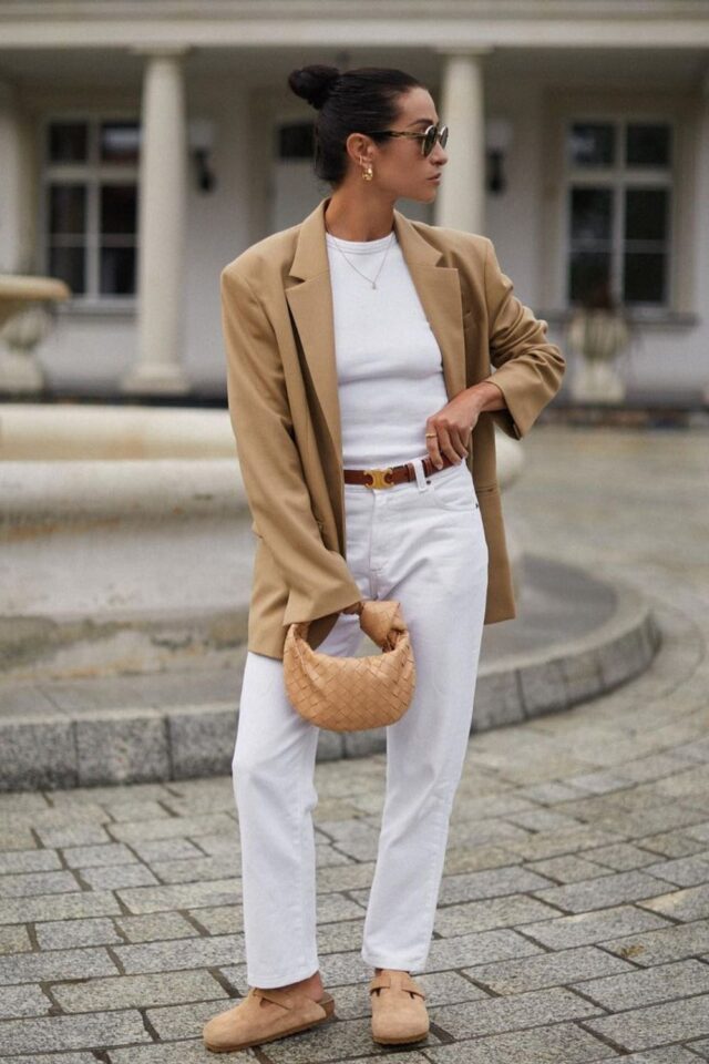 28 Birkenstock Clogs Outfits: How To Wear Birkenstock Clogs Like A Pro ...