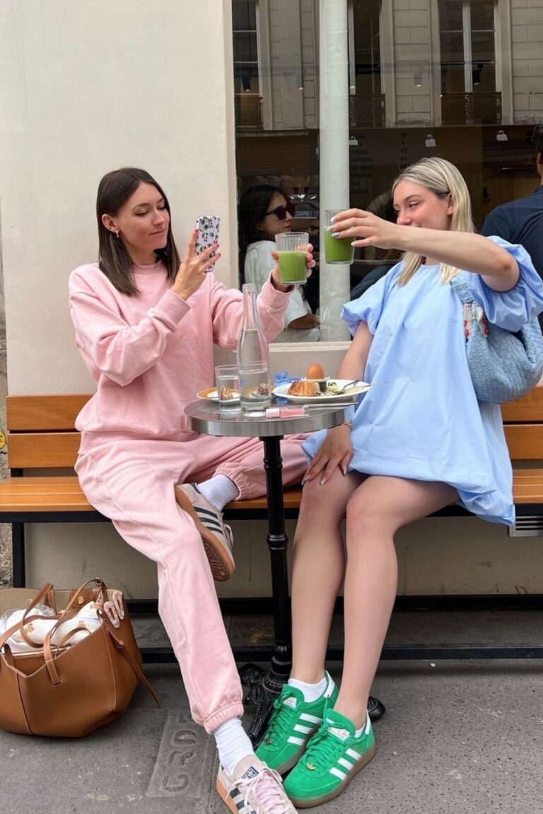 21 Chic Coffee Date Outfit Ideas For Perfect For A Casual Hangout ...