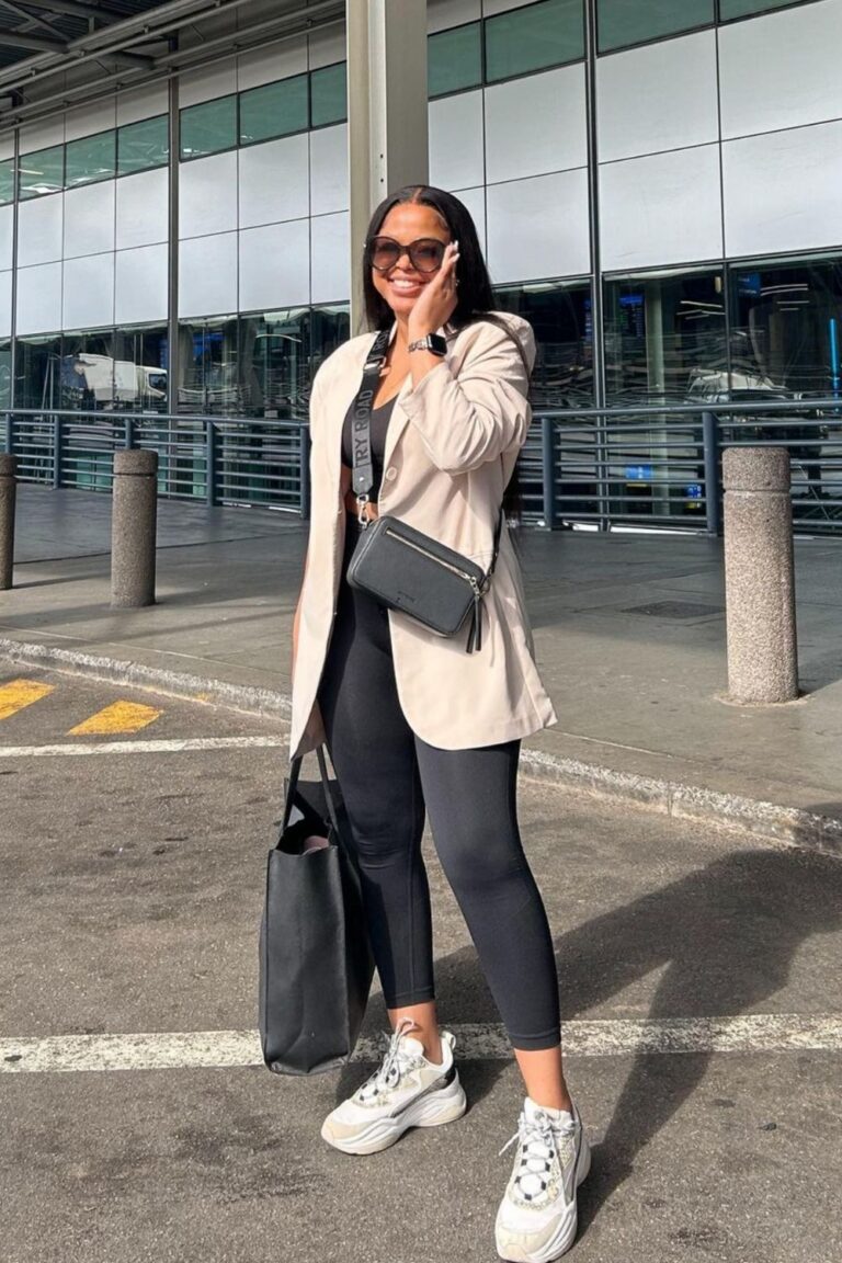 Travel In Style: 25 Fall/Winter Airport Outfits That Keep You Cozy and ...