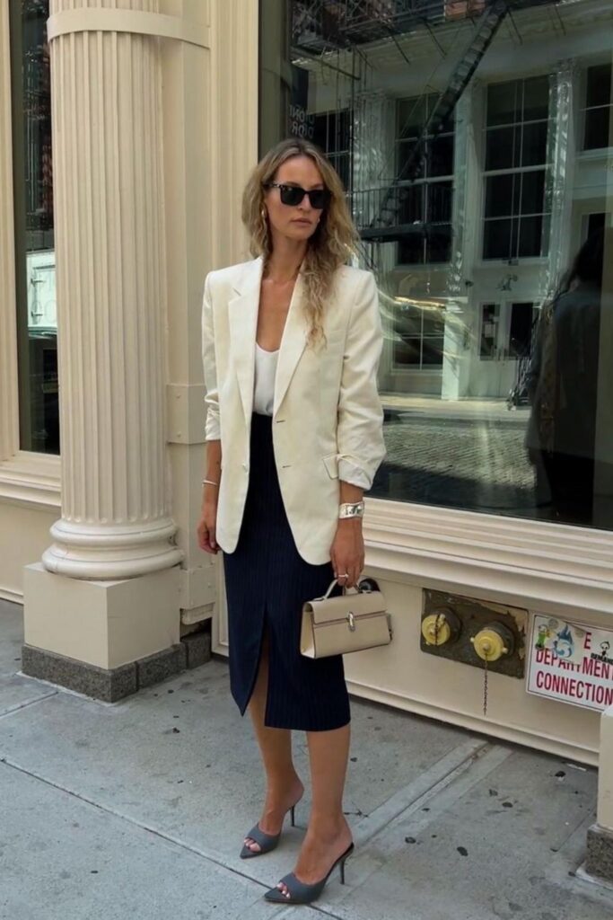 Chic & Smart Fall Work Outfit Ideas - 29 Stylish Fall Work Outfits That ...