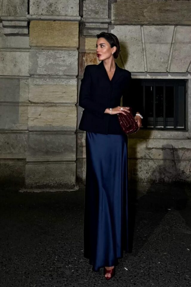 32 Silk Skirt Outfit Ideas That Are Chic, Effortless & Perfect for Any ...