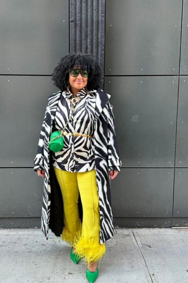 28 Fresh Yellow Pants Outfit Ideas That’ll Instantly Brighten Your ...