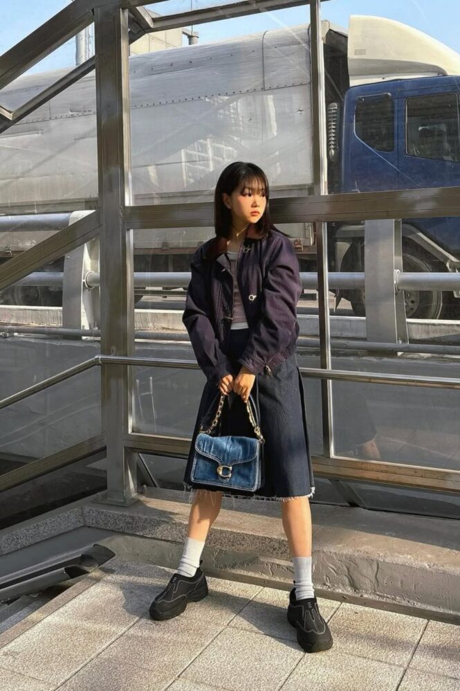 35 Chic Coach Bag Outfit Ideas That Prove Your Bag Deserves a Main ...
