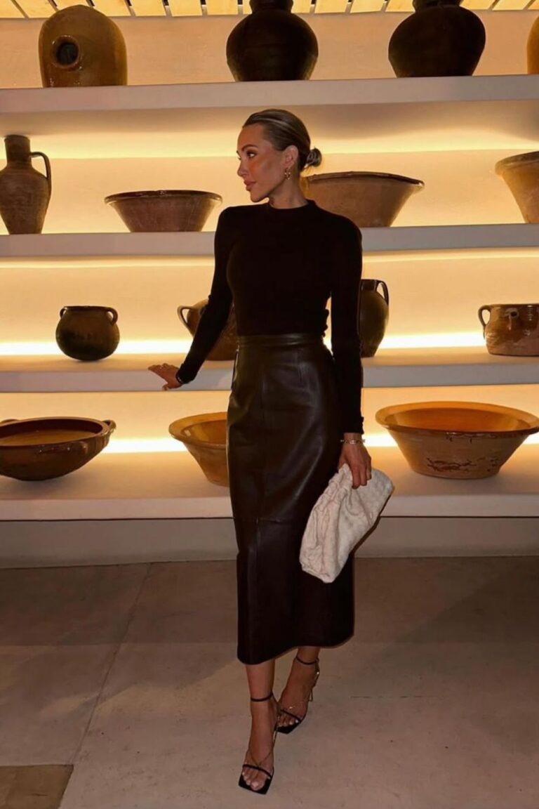 39 Chic Leather Skirt Outfit Ideas To Try Right Now - London Kensington ...