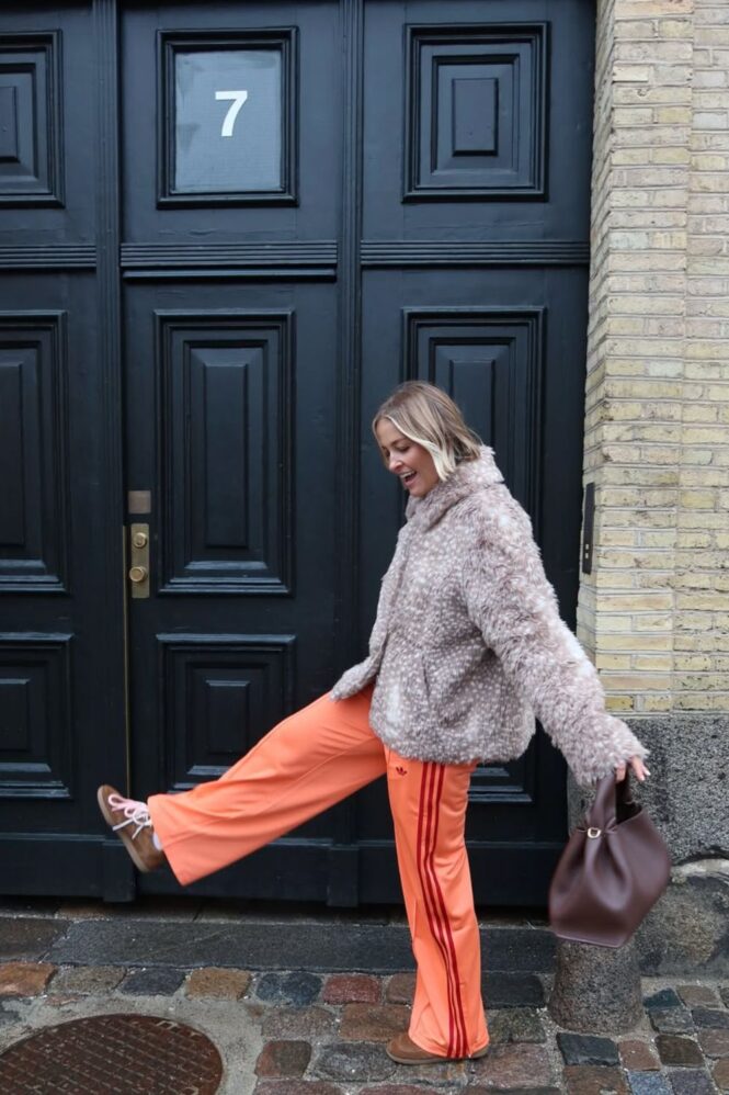 32 Chic Polène Bag Outfit Ideas: How to Style Your Bag Like a Fashion ...