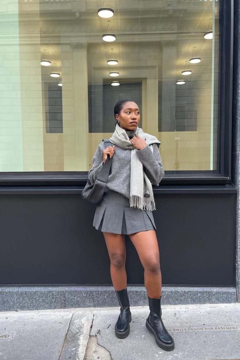 The Chic Guide: 34 Grey Mini Skirt Outfit Ideas You’ll Want to Wear ...