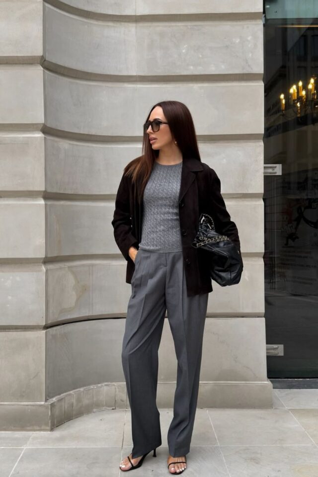 Grey Sweater Outfit Ideas: 34 Chic Looks I Always Come Back To - London ...
