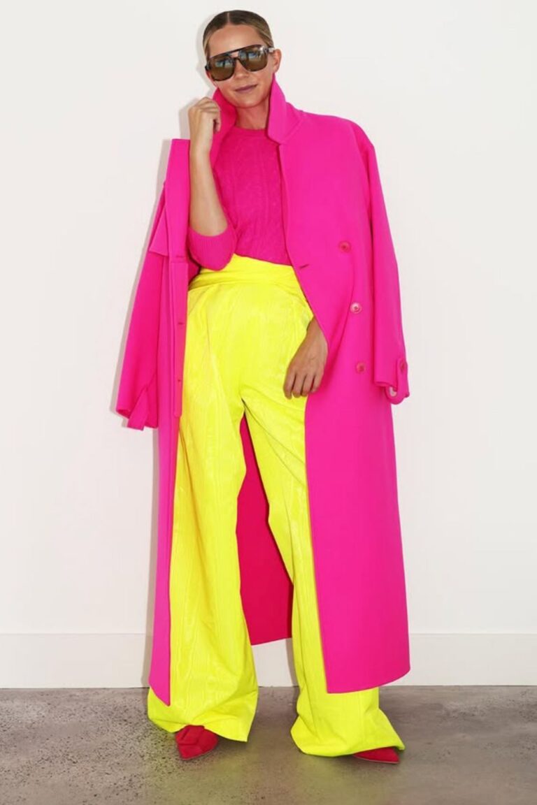 32 Pink Coat Outfit Ideas That Prove Hot Pink Is the New Neutral ...