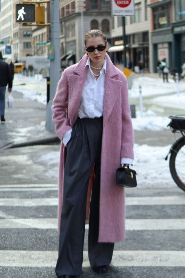 32 Pink Coat Outfit Ideas That Prove Hot Pink Is the New Neutral ...