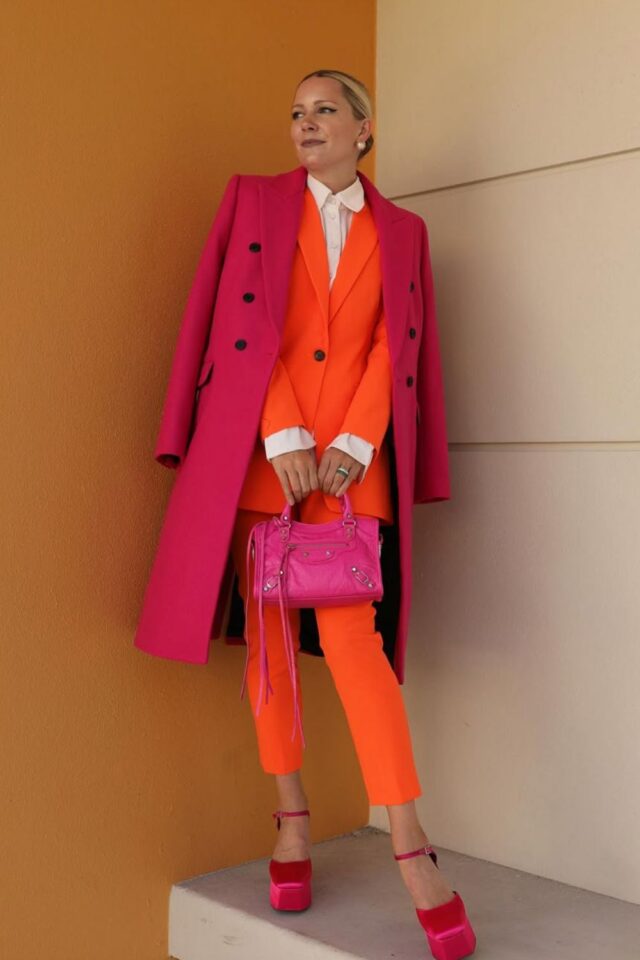 32 Pink Coat Outfit Ideas That Prove Hot Pink Is the New Neutral ...
