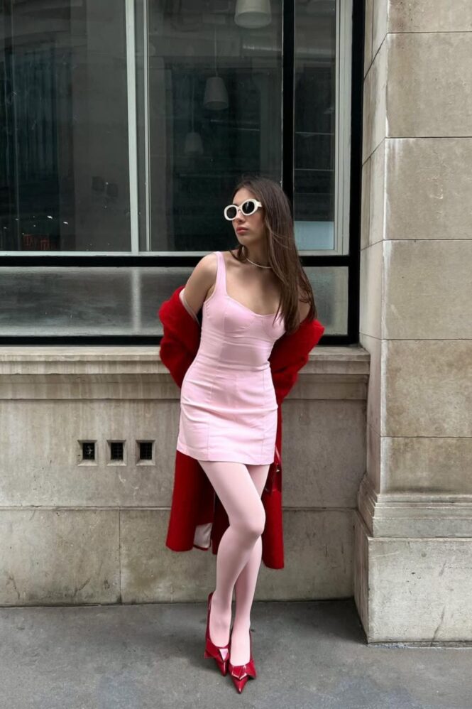 Red Coat Outfit Ideas: 30 Chic Ways to Wear a Red Coat This Season ...