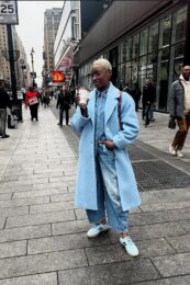 41 Blue Sneakers Outfit Ideas You’ll Want to Wear On Repeat - London ...