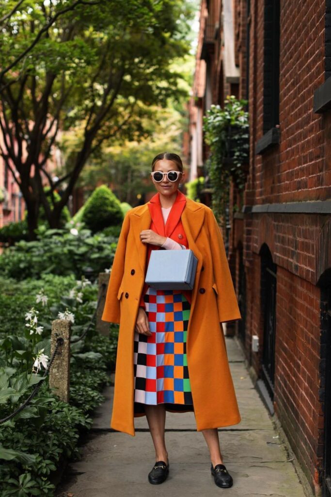 Orange Coat Outfit Ideas: 34 Chic, Bold And Surprisingly Easy to Wear ...