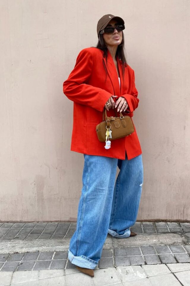 40 Red Blazer Outfit Ideas That Instantly Elevate Your Look - London ...