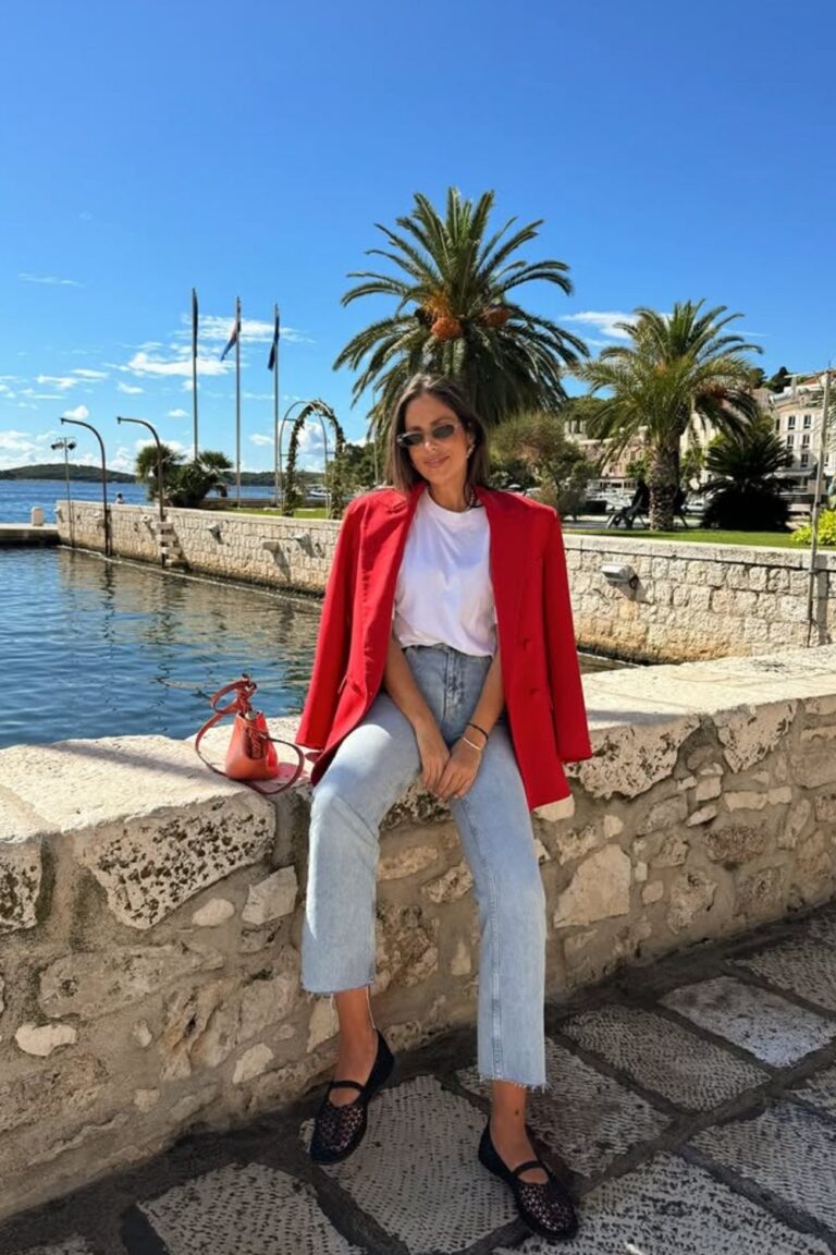 40 Red Blazer Outfit Ideas That Instantly Elevate Your Look - London ...