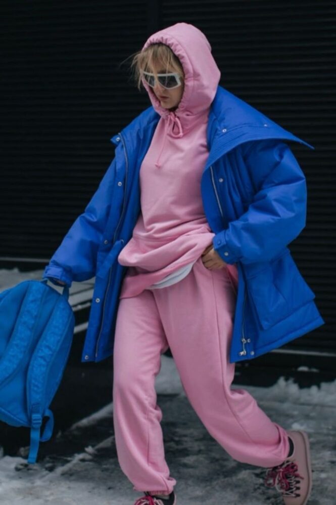 23 Pink Hoodie Outfit Ideas: How I Style This Cozy Staple to Look ...